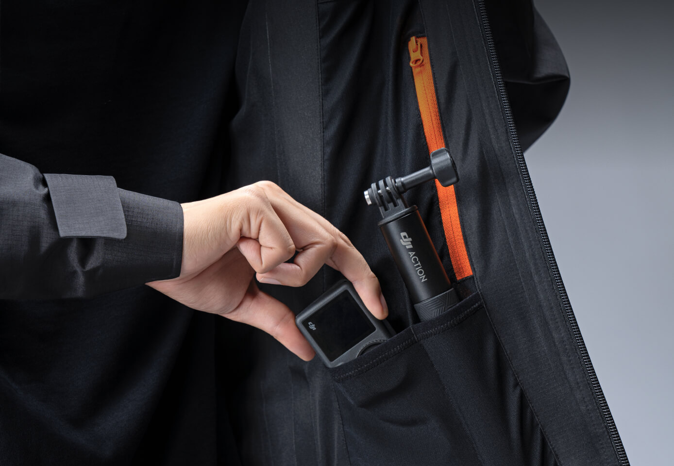 购买 DJI GEAR 冲锋衣 | DJI 大疆商城